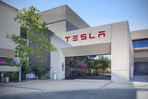 Tesla Internship 2023 Hiring Freshers for Freshers as Trainee Engineer ...
